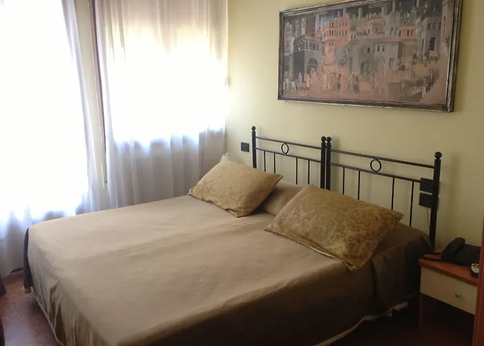 HOTEL AGLI ARTISTI, VENICE